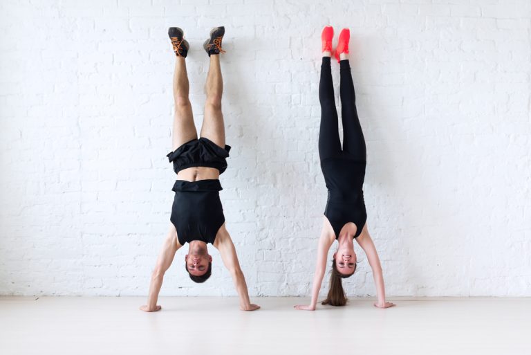 How To Do A Handstand? Learn The Correct Technique — AAFS